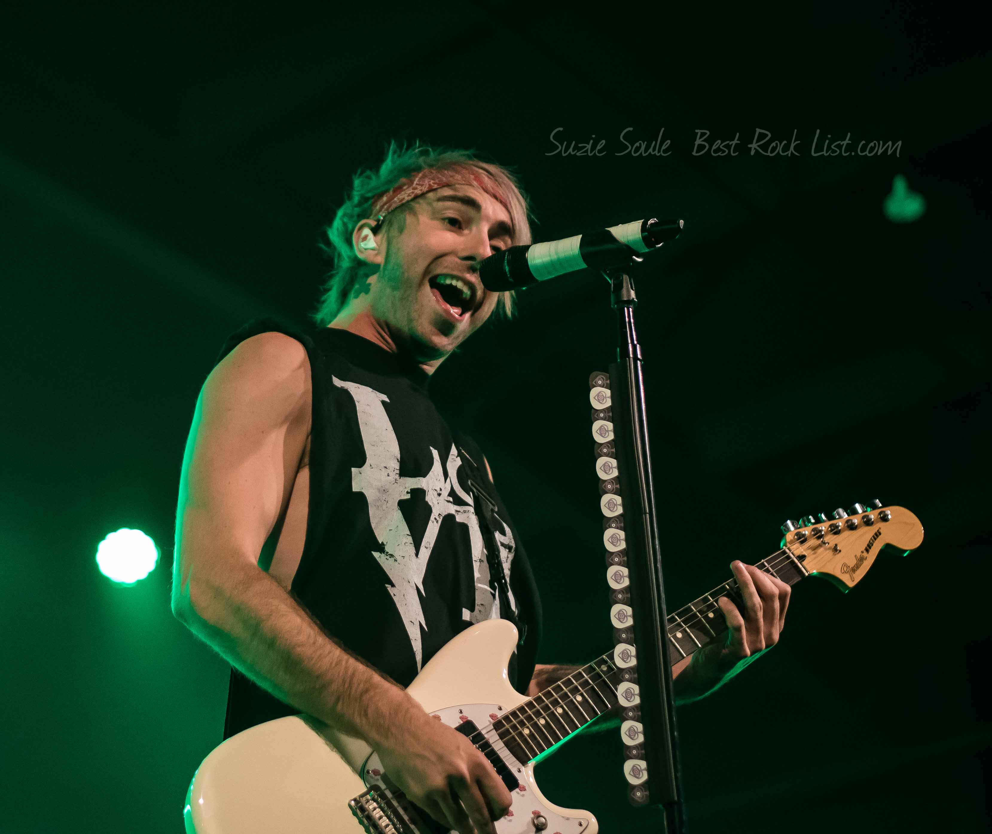 Young Renegades Tour All Time Low with gnash and DREAMERS ...