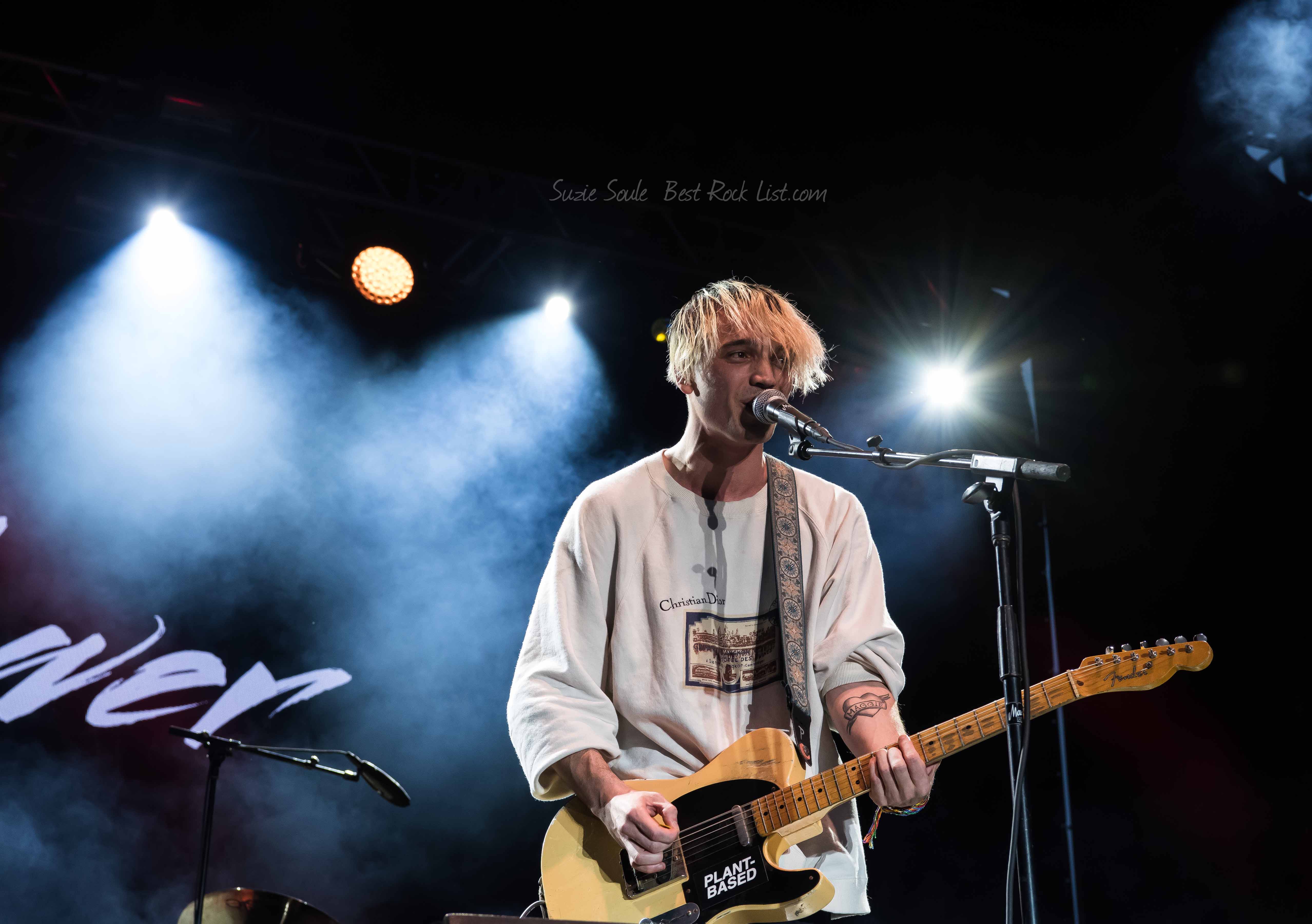 Badflower Photo Archives - bestrocklist.com