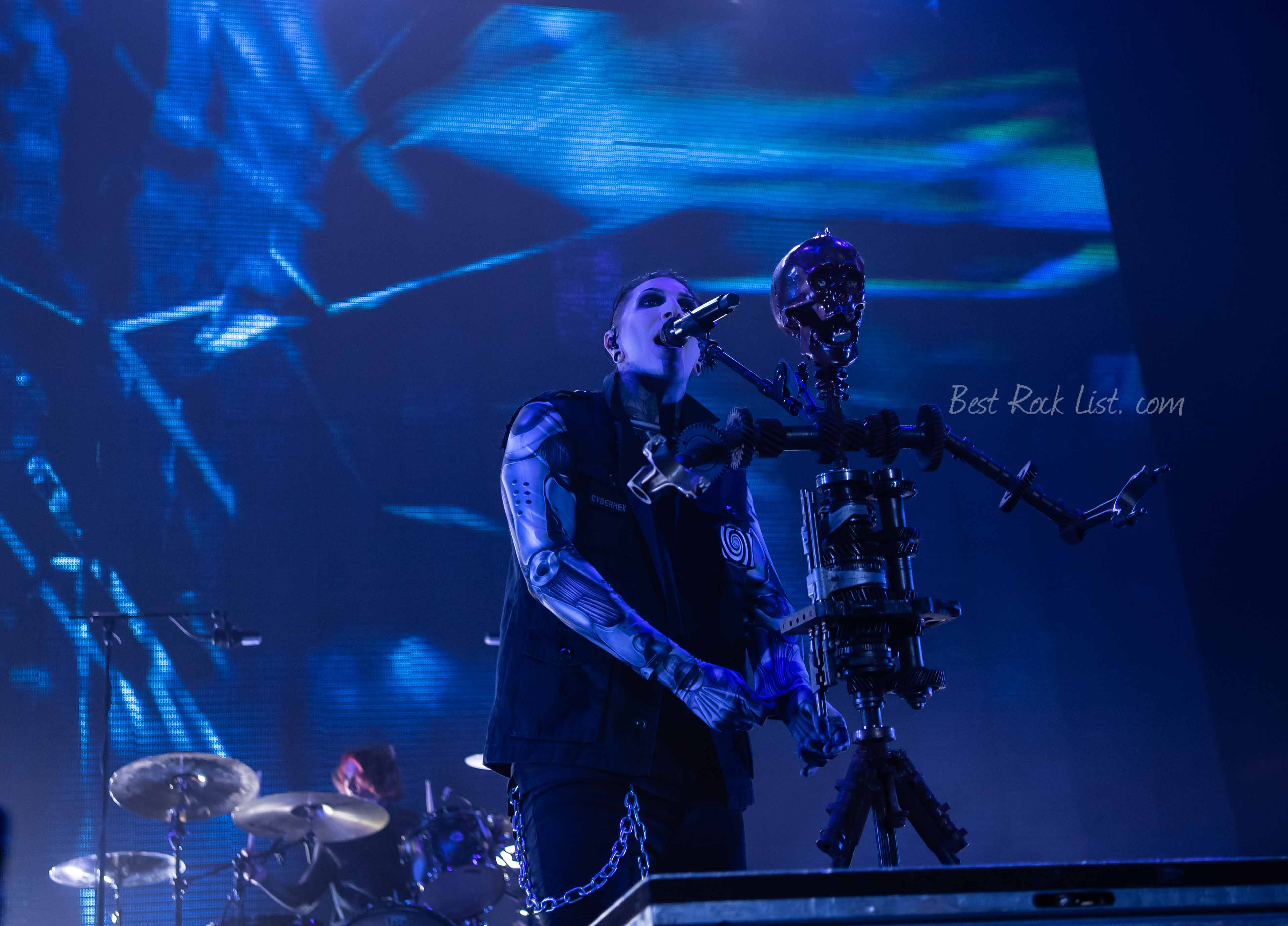 Trinity of Terror Part III Concert Review - bestrocklist.com
