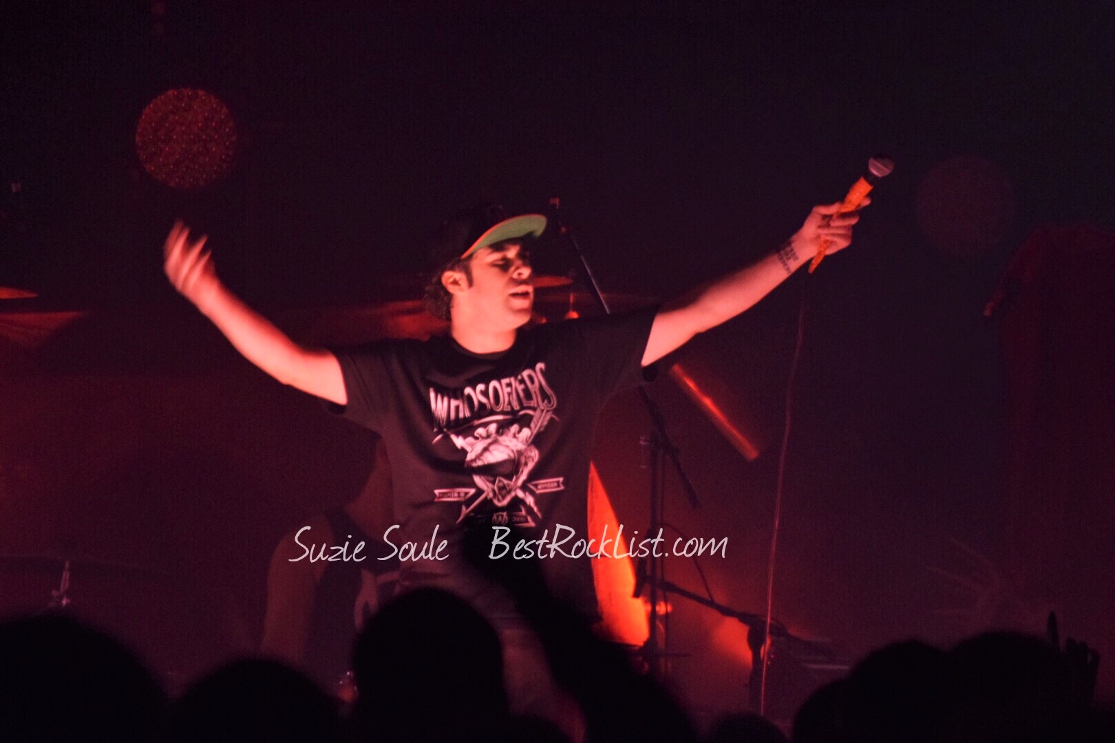 Islander Photo Gallery - bestrocklist.com