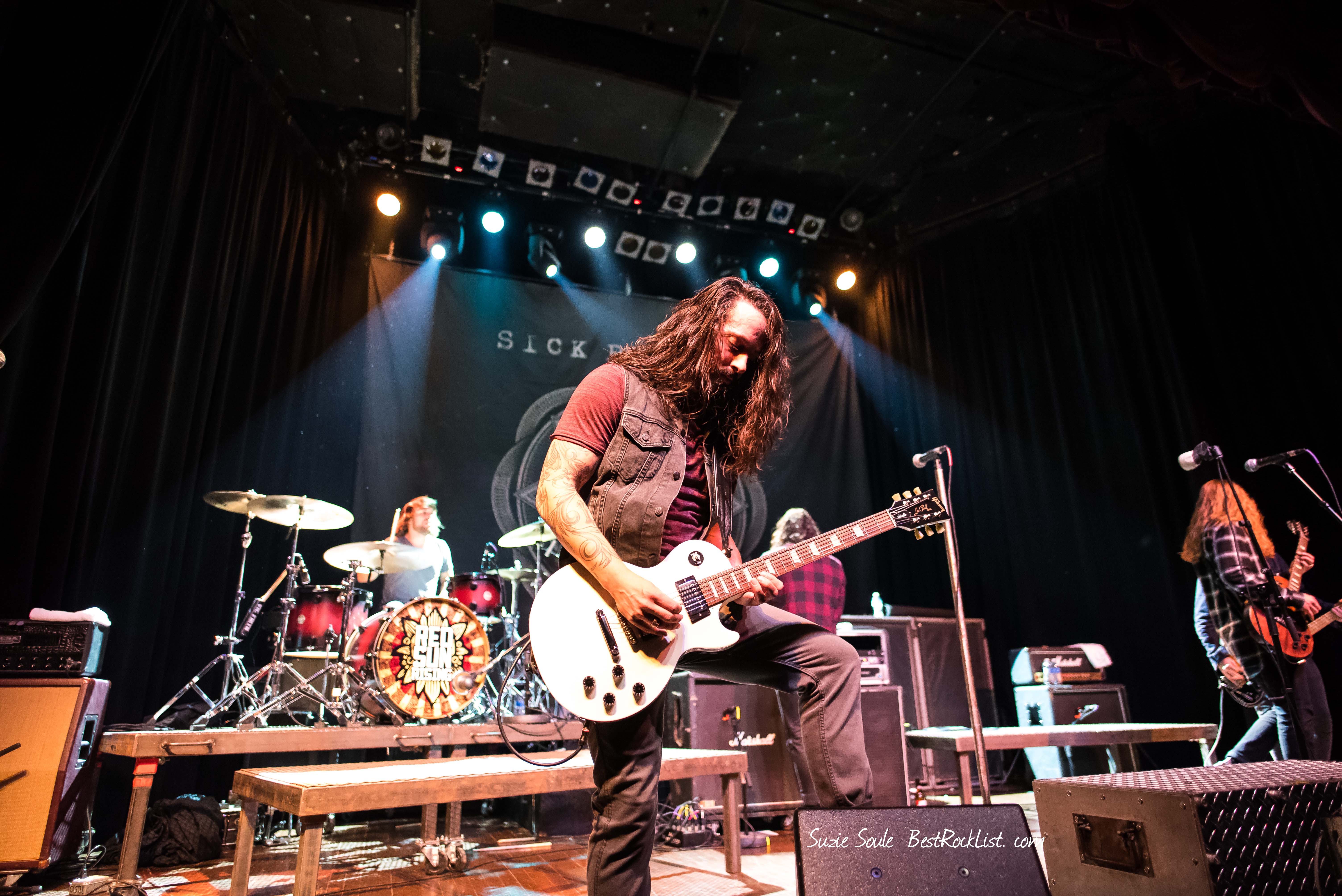 Red Sun Rising Concert Photos Archives - bestrocklist.com