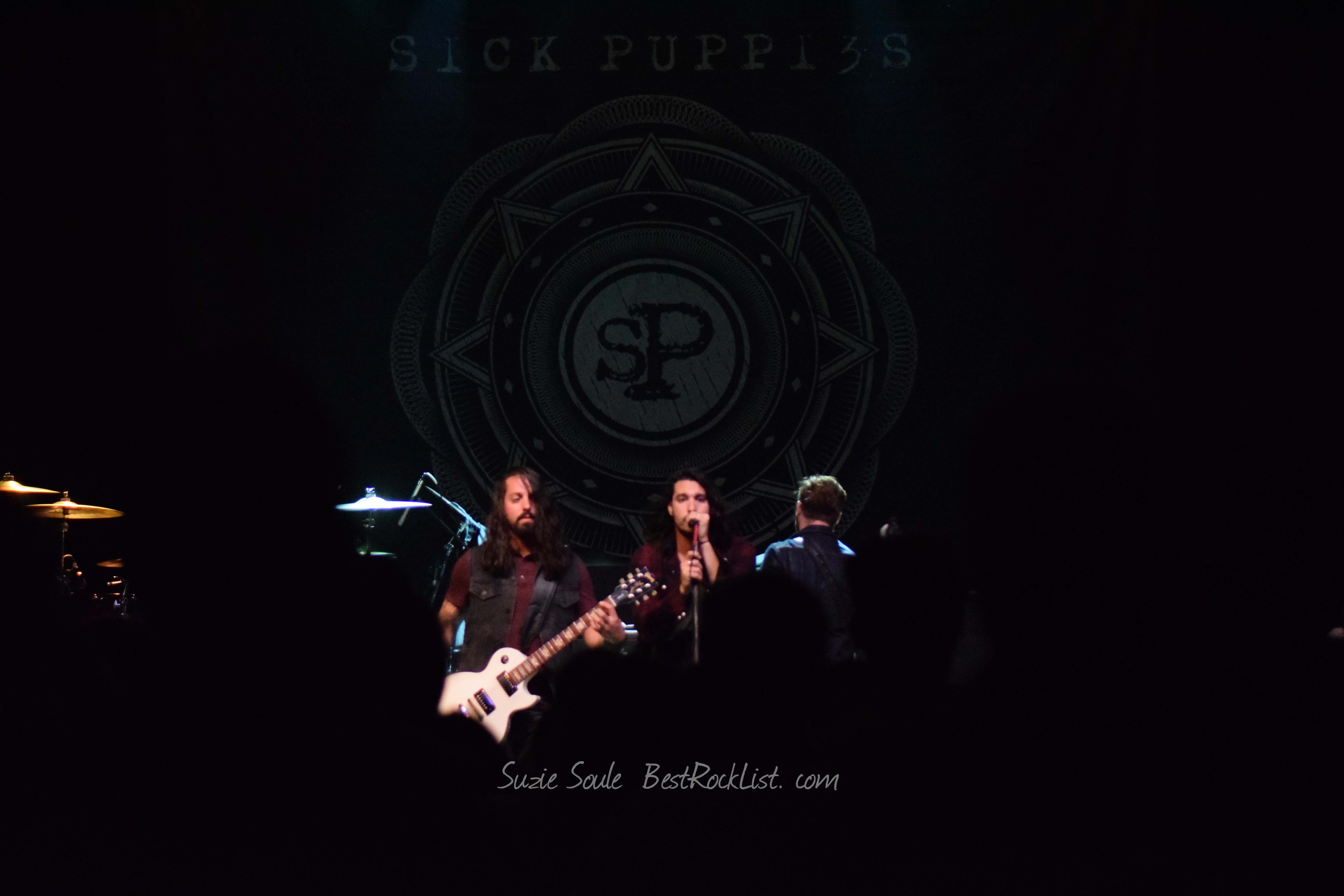 Red Sun Rising Concert Photos Archives - bestrocklist.com