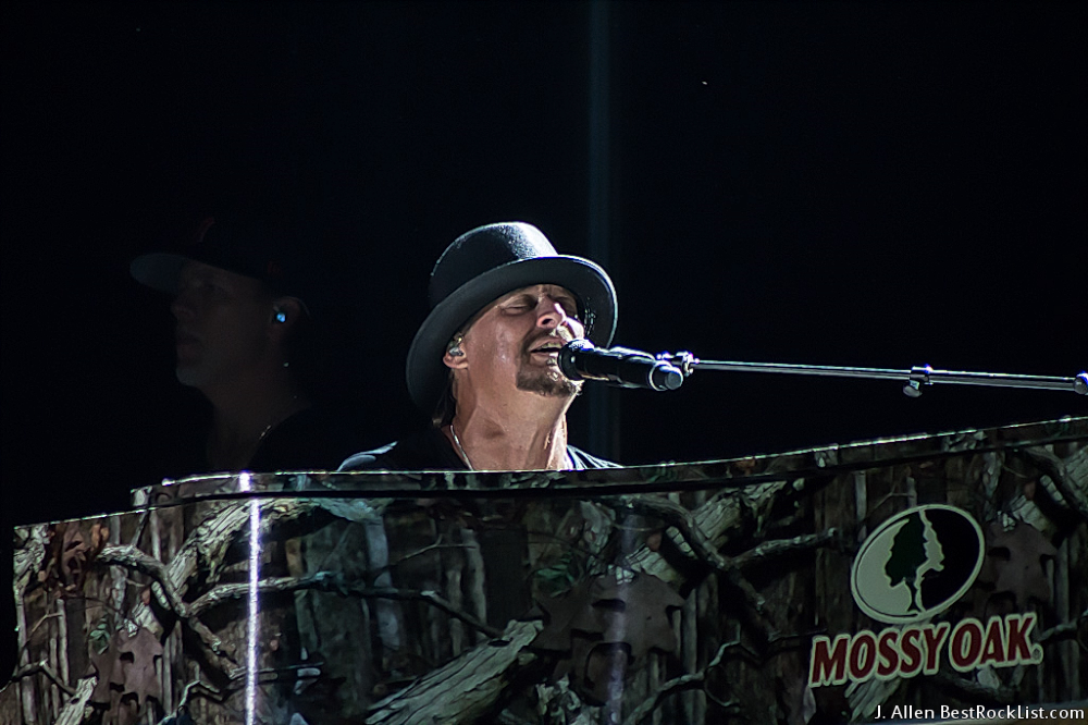 Kid Rock Concert Gallery - bestrocklist.com