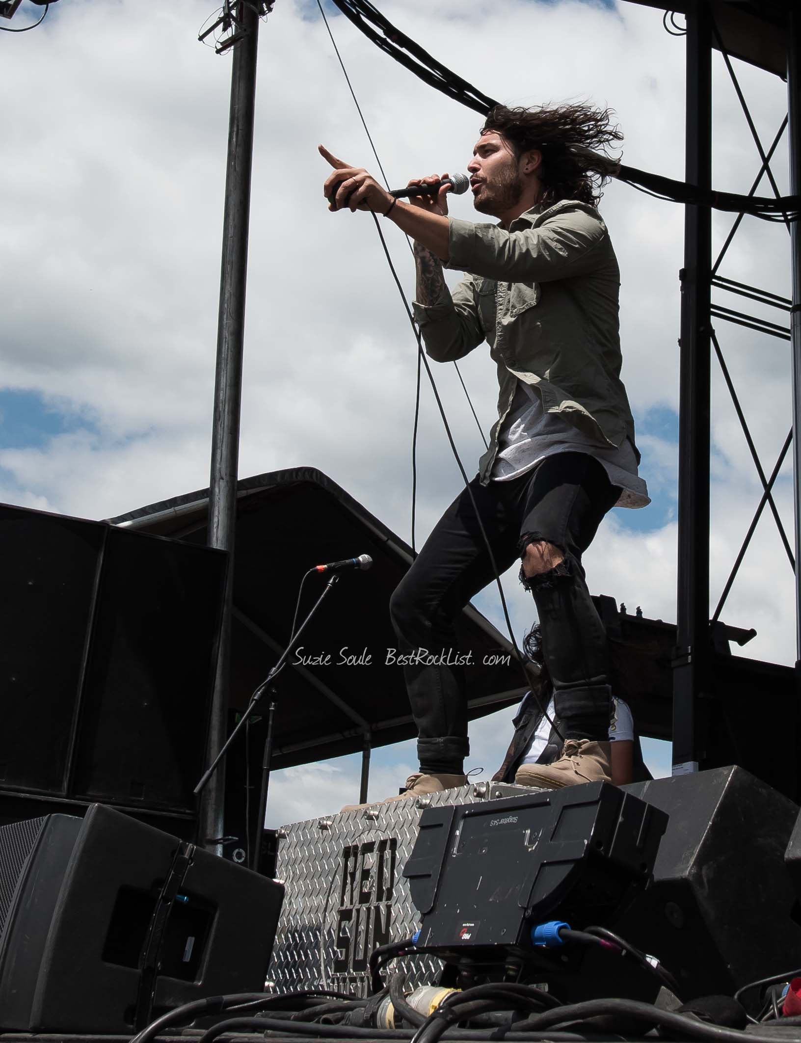 Red Sun Rising Photos - bestrocklist.com