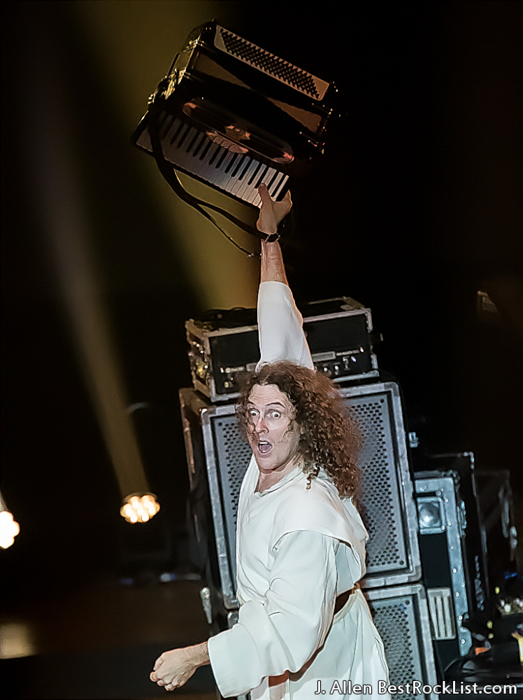 Weird Al Yankovic Concert Gallery - bestrocklist.com